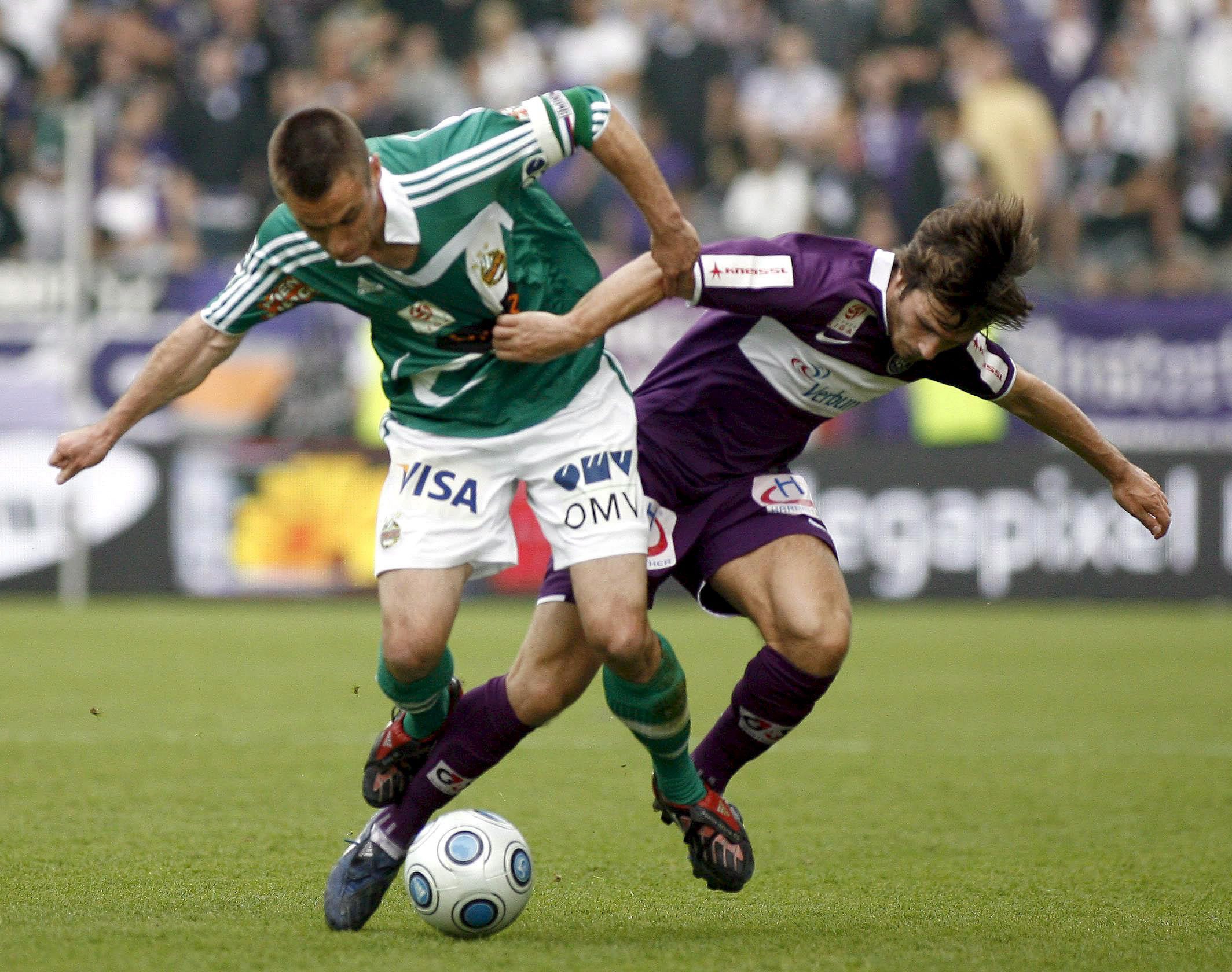 Rapid dobil razburljivi 289. dunajski derbi