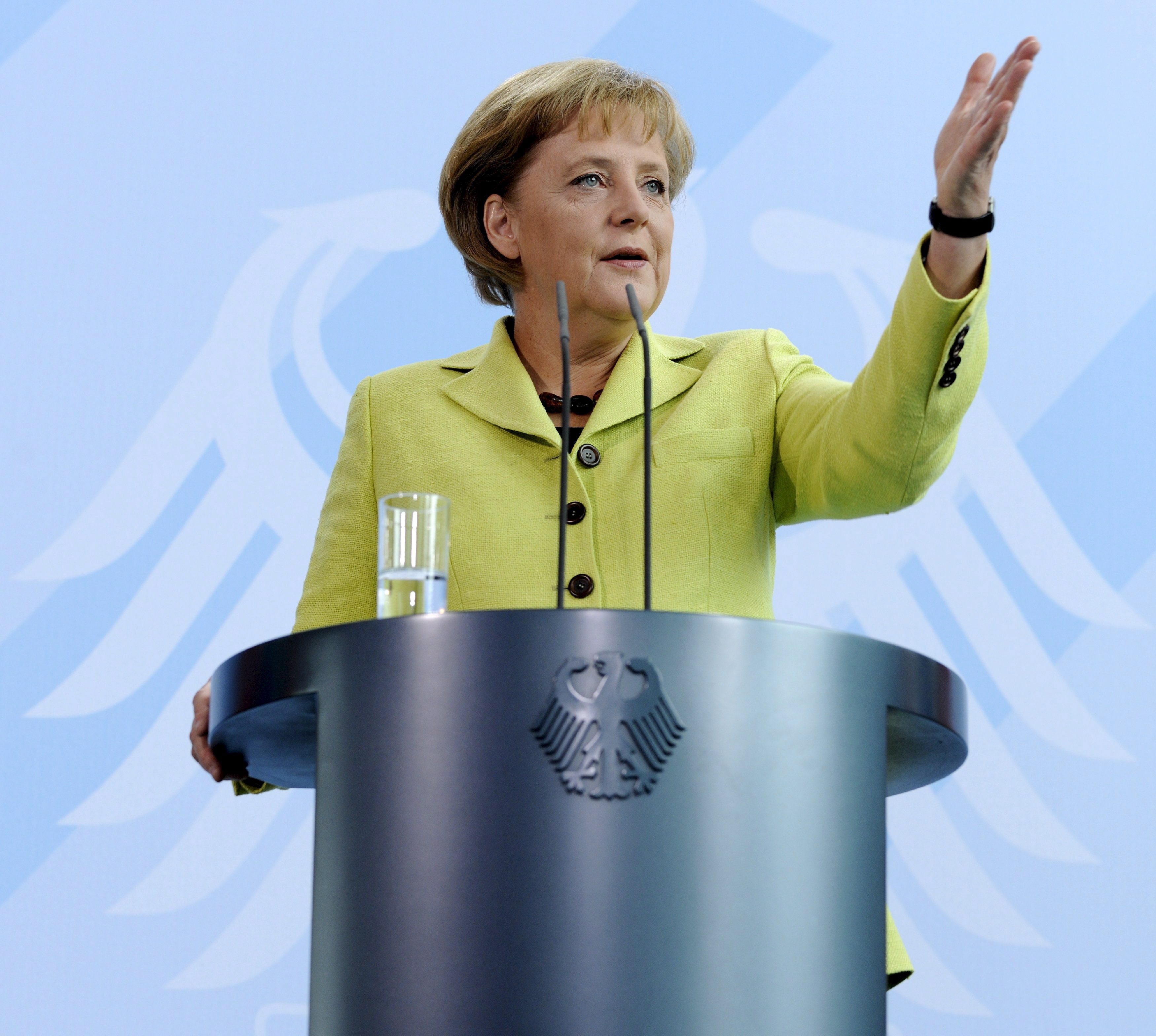 Merklova z največ možnostmi za koalicijo