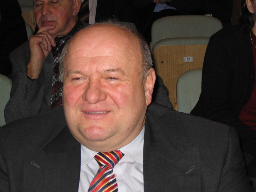 Janez Hribar za kmetijskega ministra?