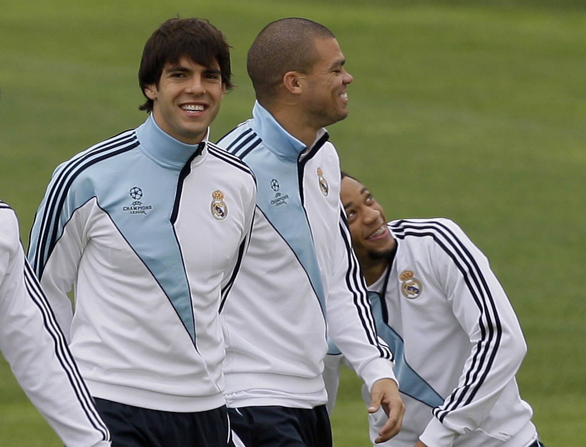 V Madridu derbi najboljših, Kaka prvič proti Milanu