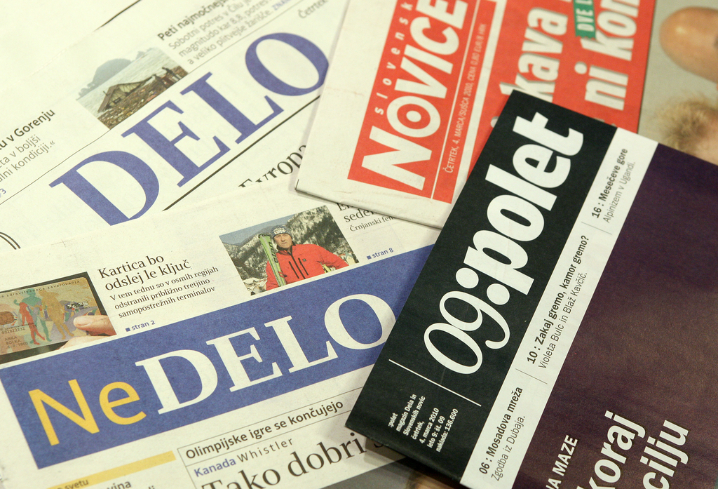 Najbolje prodajana dnevnika Slovenske novice in Delo