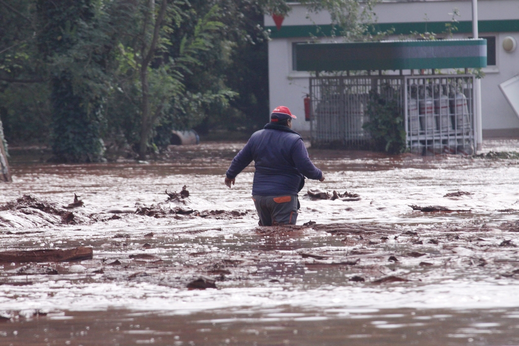 Izlitje strupene snovi na Madžarskem