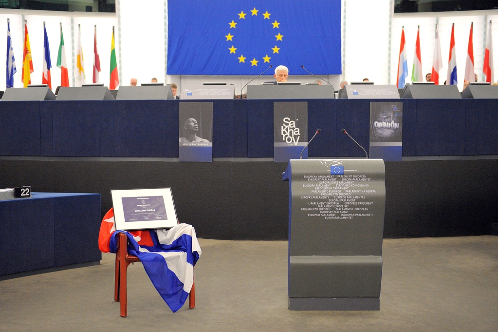 Sameval je tudi stol za nagrado Saharova