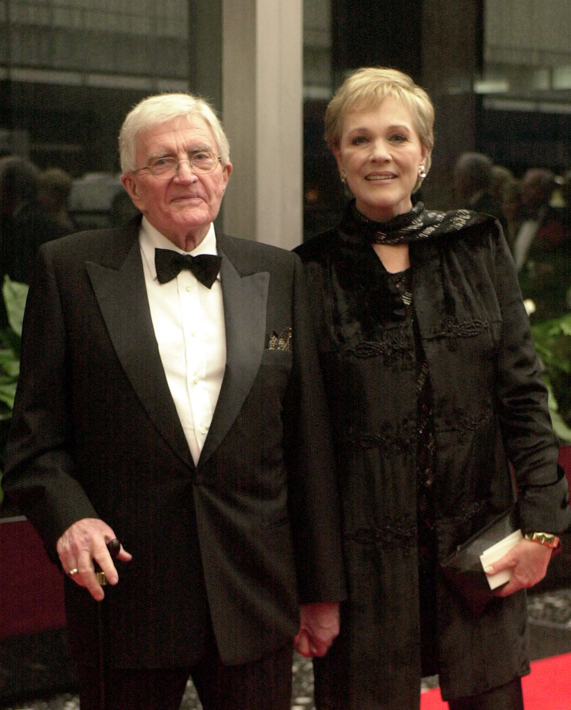 Razpon med Tiffanijem in Rožnatim panterjem