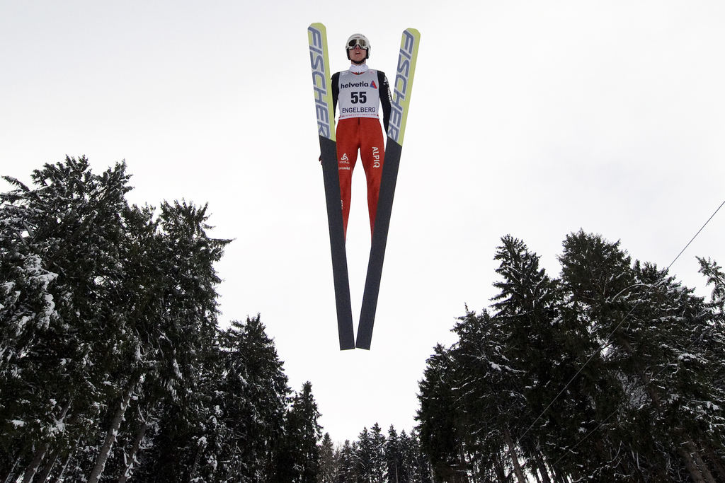 Zmagovalec Engelberga je Kofler, Peter Prevc na 17. mestu