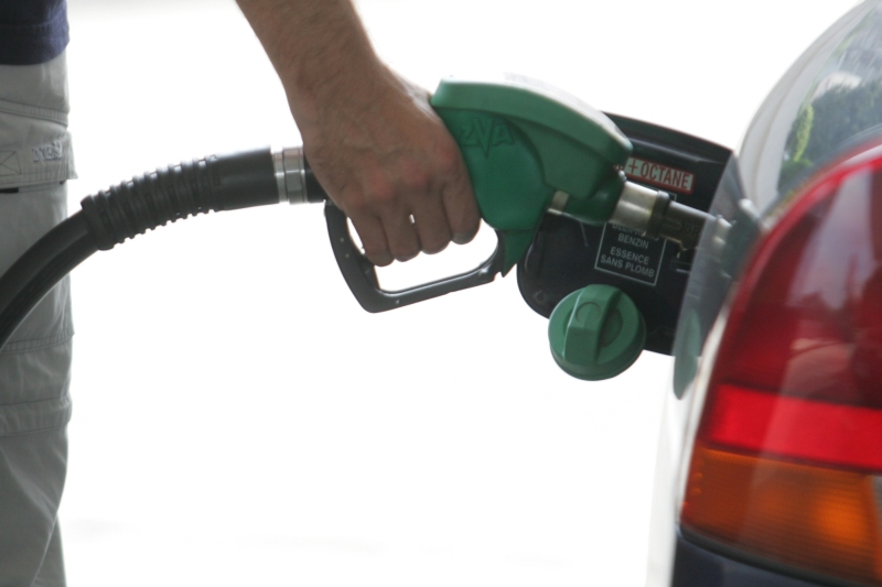 Dražje kurlino olje ter 98- in 100-oktanski bencin