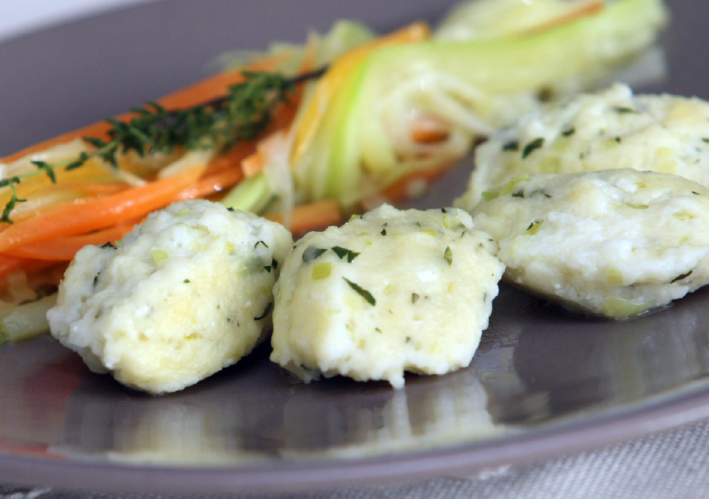 Petkov jedilnik: Zelenjava julienne in bučkini polpeti