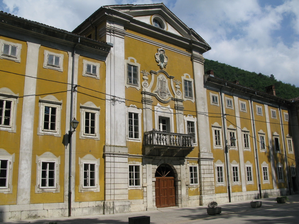Obnova dvorca Lanthieri negotova