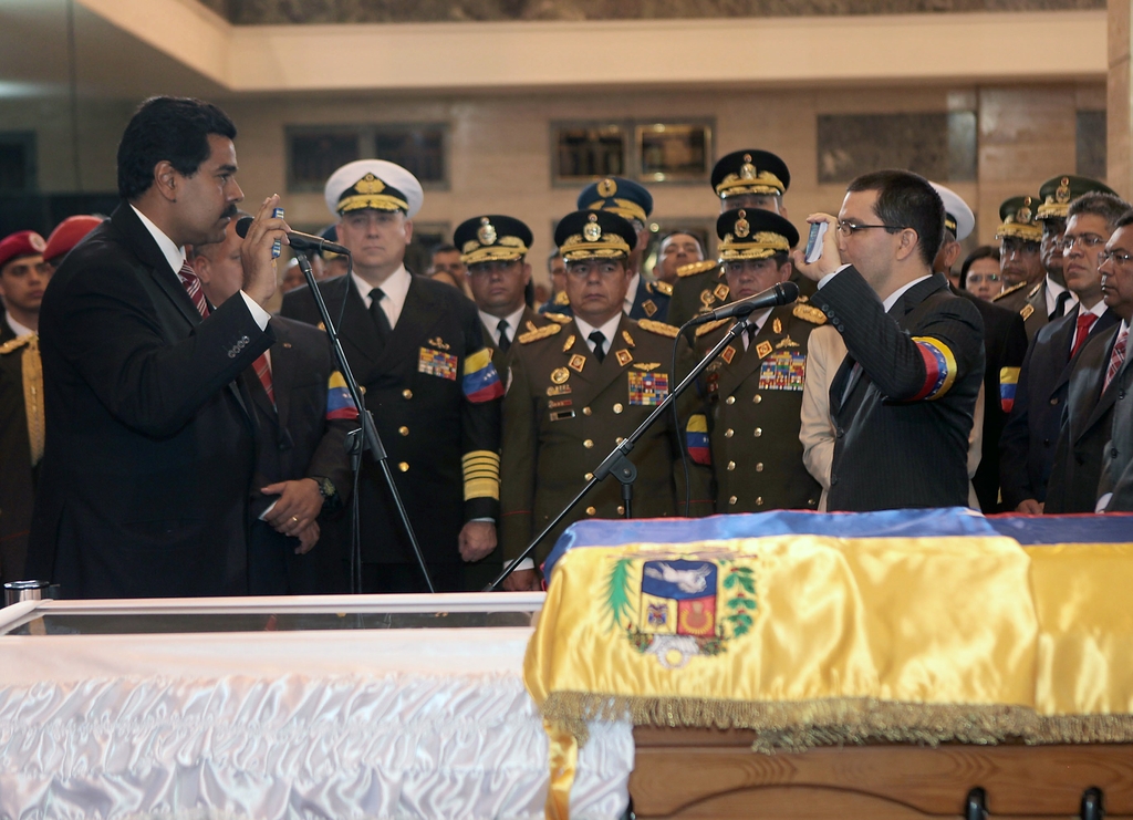 Slovo »tropskega Mussolinija«