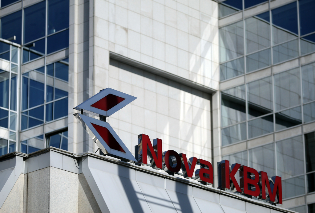 Dokapitalizacija NKBM: Vladi žugajo s tožbo