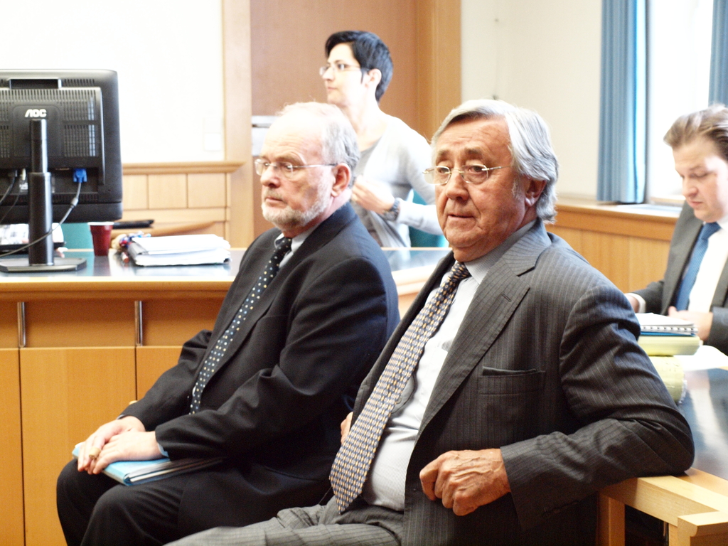 Walter Wolf: »V primeru moje smrti bo na deseterico razpisana denarna ...