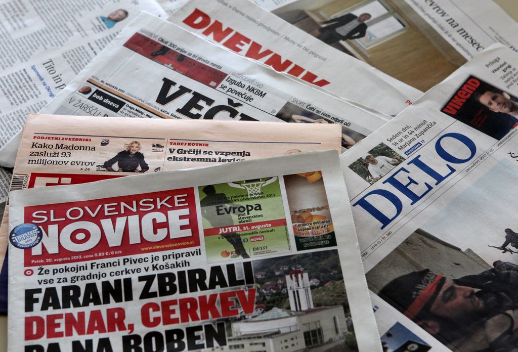 Slovenske novice gredo za med, manj Delo, Dnevnik in Večer