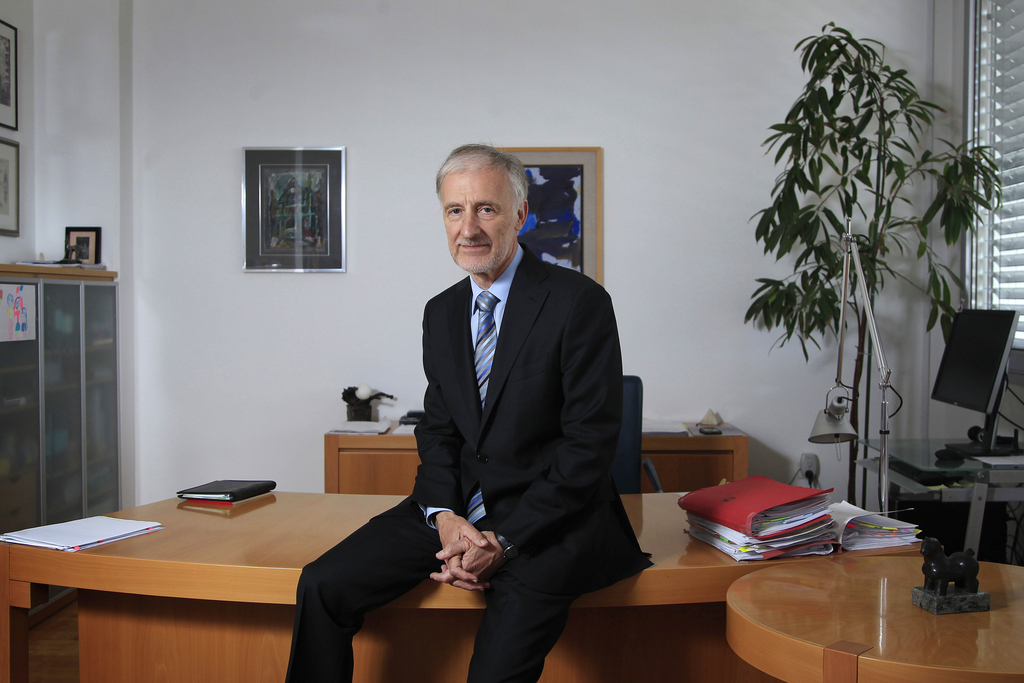 Osebno z Emilom Zakonjškom: Miroljubni anarhist, odvetnik