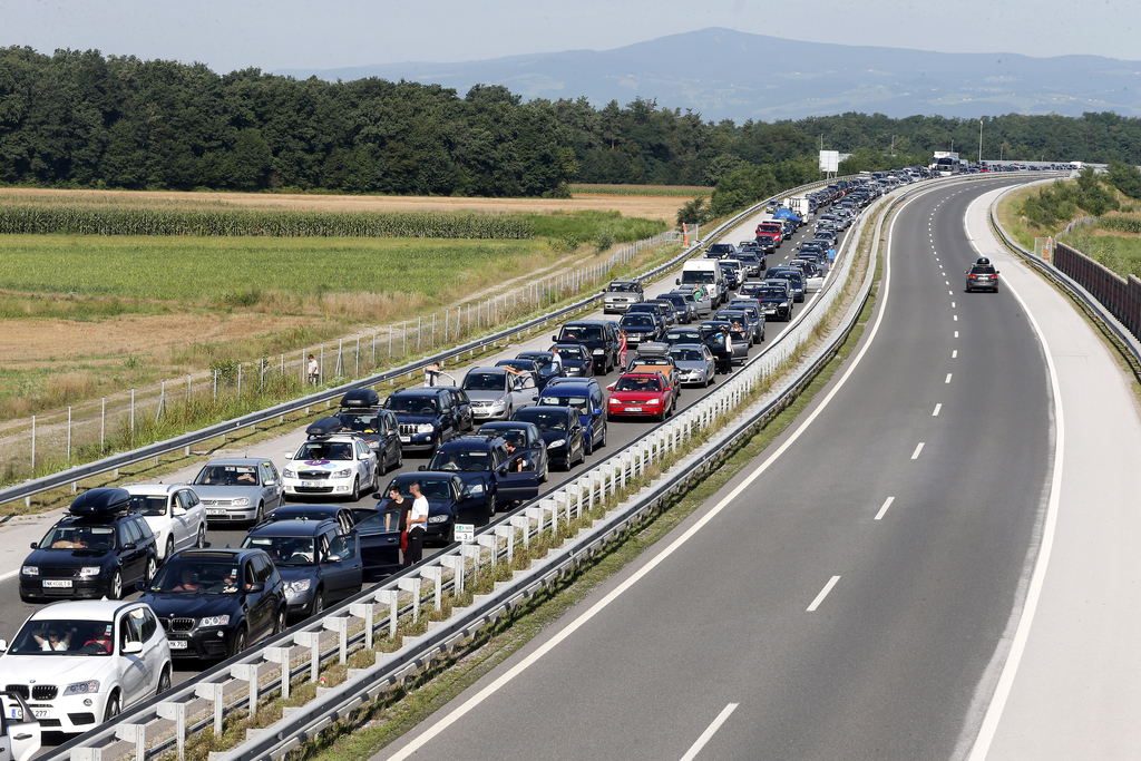 Let okoli sveta: Sol in saje