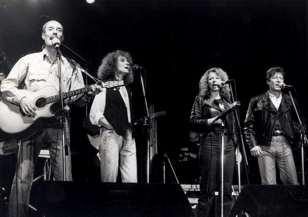 Glasba za dobro jutro: Bele vrane, Mala terasa