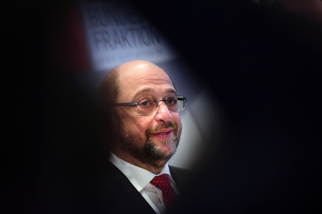 V vroče nemške razprave o družbeni neenakosti se vpleta še EU