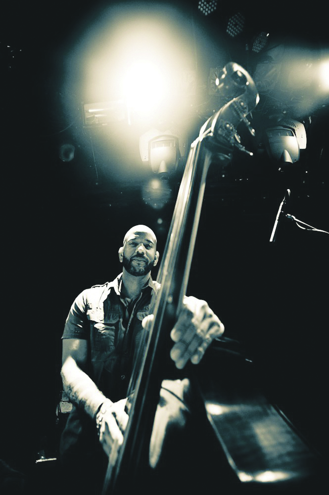 Eric Revis: »Potrebujemo revolucijo sočutja«