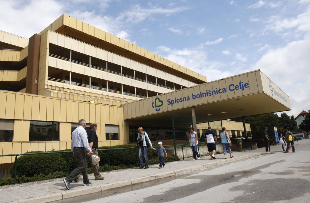 Bolnišnica lahko ostane brez glave