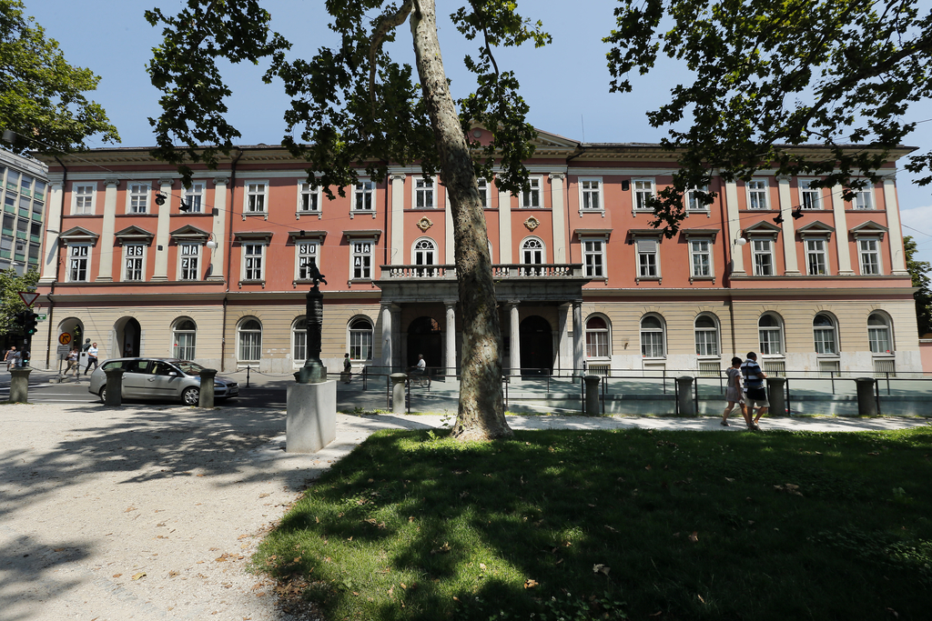 Kazina kmalu zaščitena