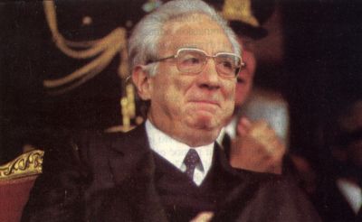 Cossiga predlagal spomenik Titu