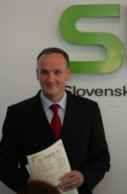 Kdaj trajna lokacija za Strojanove?