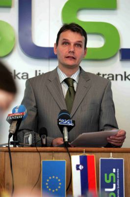 Referendum o vstopu Hrvaške v EU?