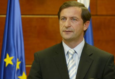 Erjavec zavrnil očitke ministra Viranta