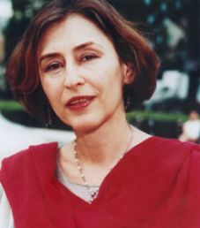 Prebiranje Lolite v Teheranu