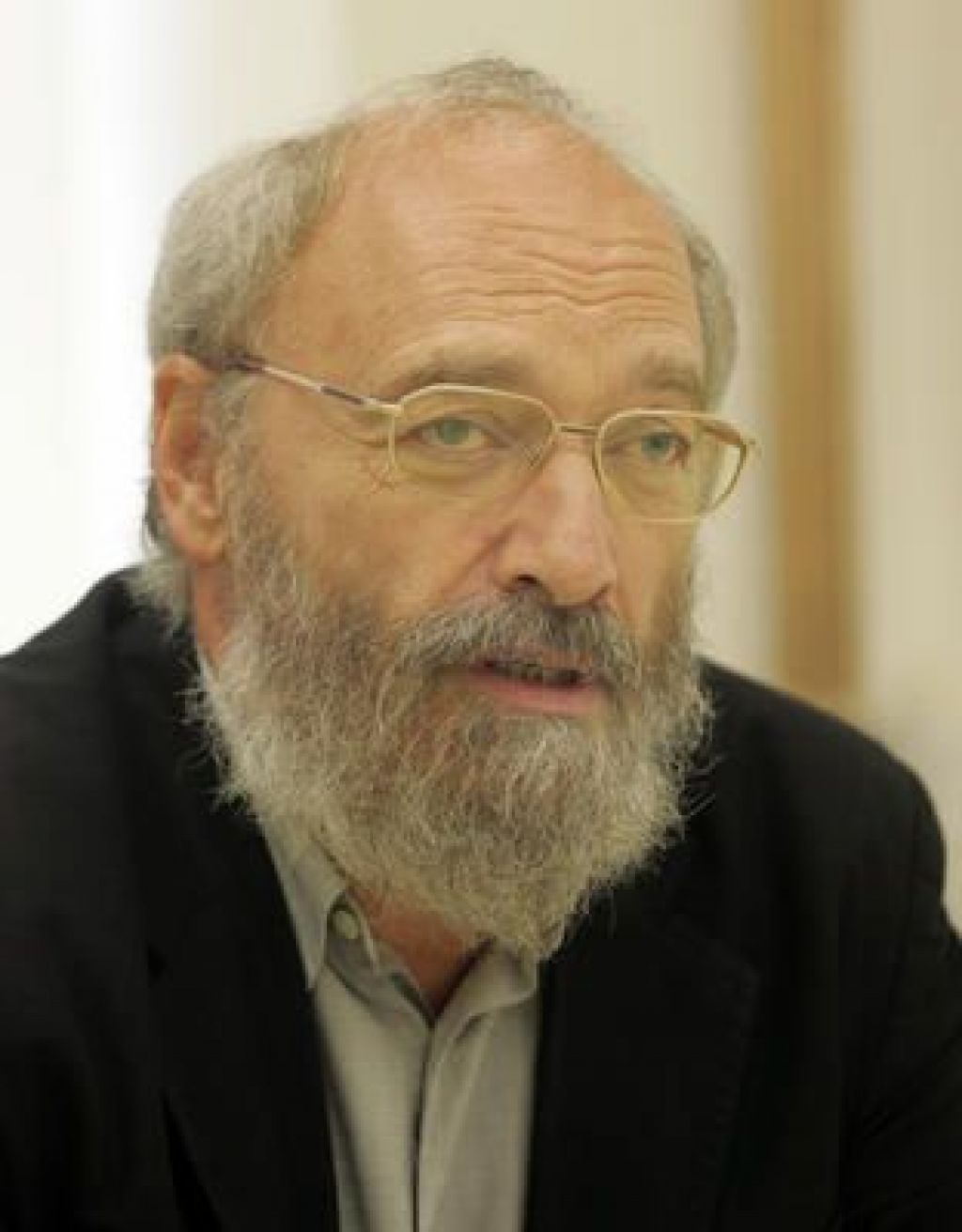 Grozi tisku globalni internetni kanibalizem?