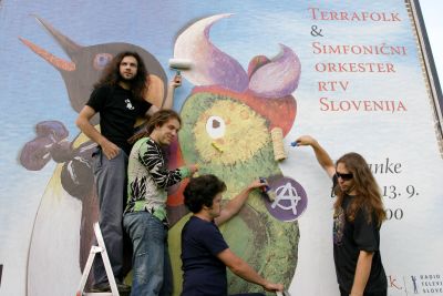 Teroristi proti stereotipom