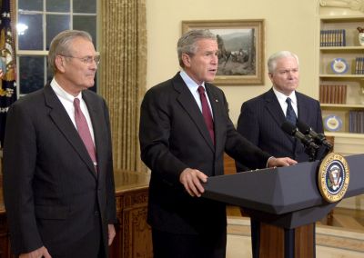 Kdo je Robert Gates?