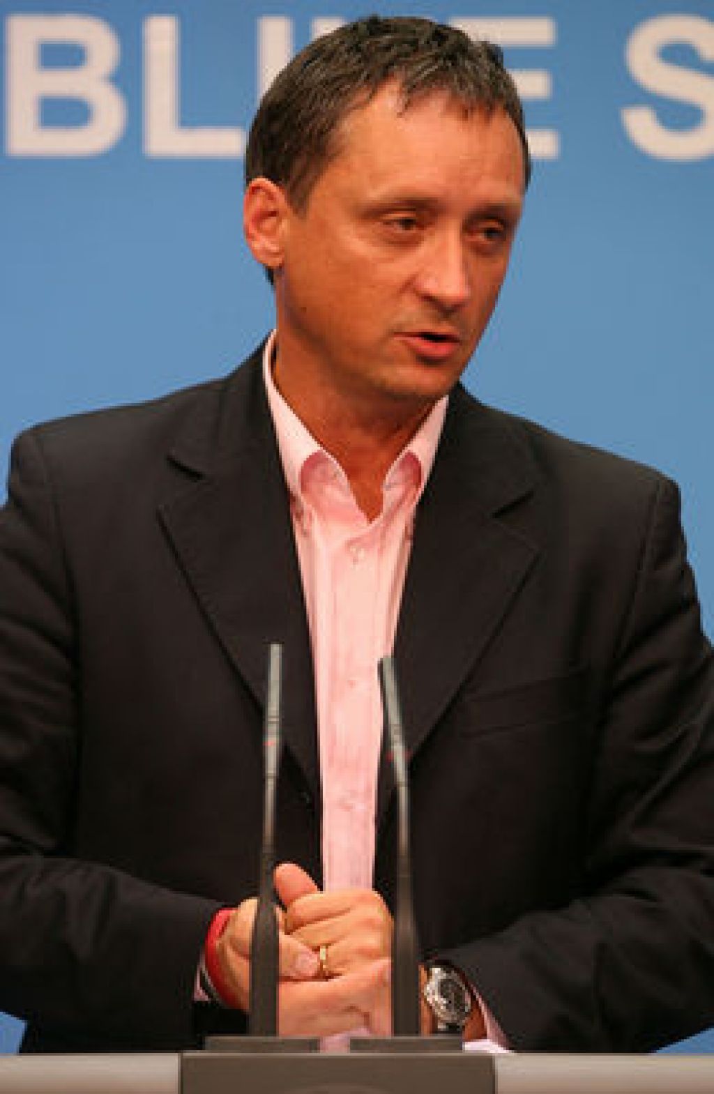 Od kitajskih študentov do hčerkine službe