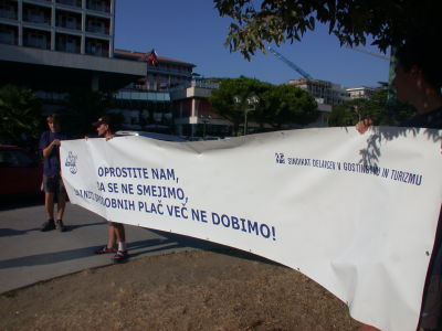 Razgreta pločevina, razburjeni gostinci