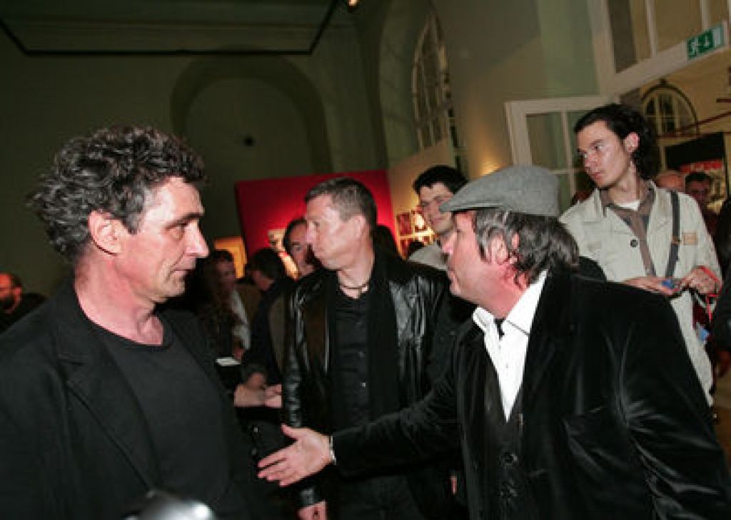 Legendarni Pankrti razprodani