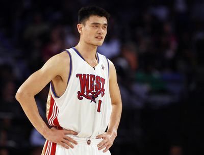Yao Ming natančen v metu, Dirk Nowitzki z 39 točkami